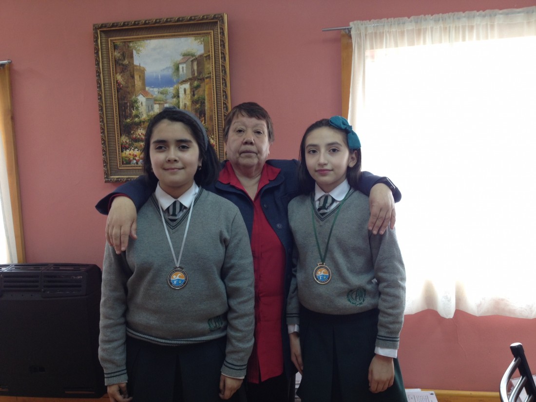 Campeonas en Natación y Tenis de Mesa. - Colegio Punta Arenas